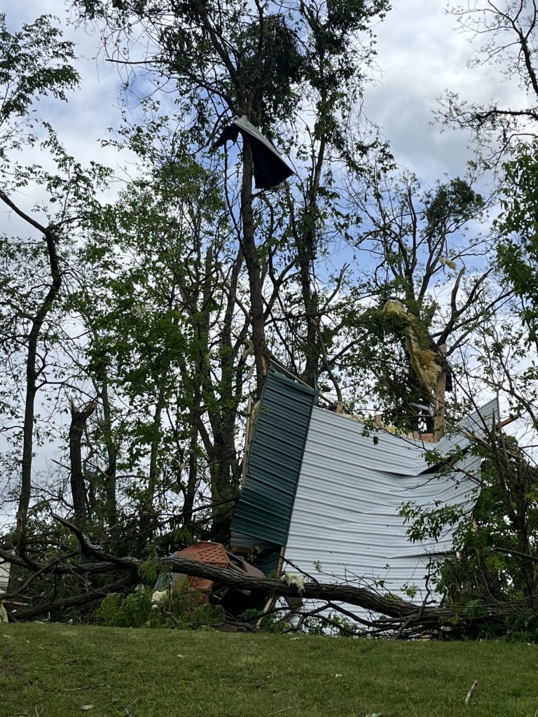 Residents, churchgoers recall tornado touchdown, begin clearing debris ...